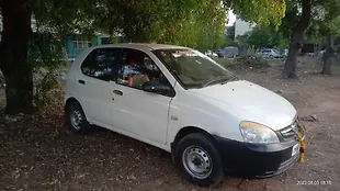 Tata Indica V2 Price - Images, Colors & Reviews - CarWale