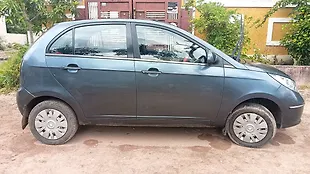 Tata Vista Tech Price - Images, Colors & Reviews - CarWale