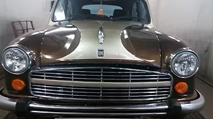 Hindustan Motors Ambassador Price - Images, Colors & Reviews - CarWale