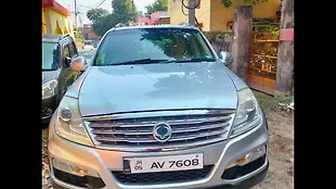 Ssangyong Rexton Price - Images, Colors & Reviews - CarWale