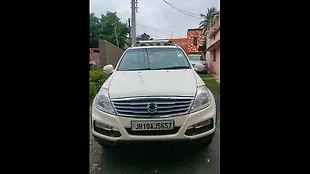 Ssangyong Rexton Price - Images, Colors & Reviews - CarWale