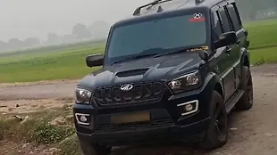 Mahindra Marshal Price - Images, Colors & Reviews - CarWale