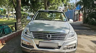 Discontinued Rexton RX7 on road Price | Ssangyong Rexton RX7 Features ...
