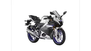 Yamaha MT 15 V2 Left Front Three Quarter Image - BikeWale