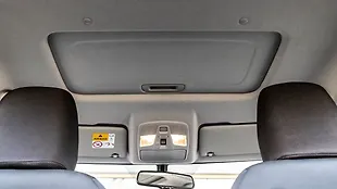 Maruti Brezza Price - Images, Colours & Reviews - CarWale
