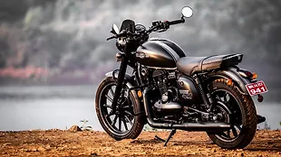 Jawa 42 Price - Mileage, Images, Colours | BikeWale