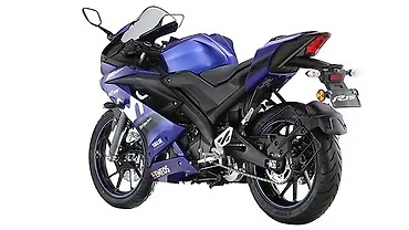 Yamaha YZF R15 V3 Front Three-Quarter Image – BikeWale