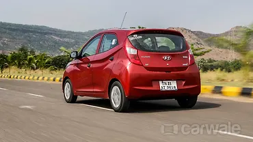 Eon Rear View Image, Eon Photos in India - CarWale