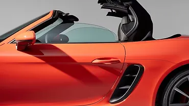 718 Front Badge Image, 718 Photos in India - CarWale