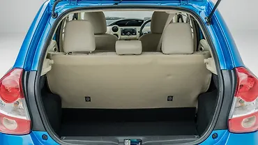 Etios Liva Rear View Image, Etios Liva Photos in India - CarWale