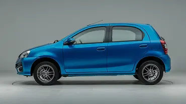 Etios Liva Boot Space Image, Etios Liva Photos in India - CarWale