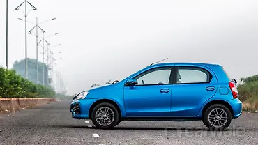 Toyota Etios Liva Images - Interior & Exterior Photo Gallery [100 ...