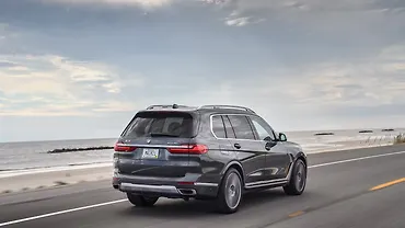 BMW X7 Images, Interior & Exterior Photo Gallery - CarWale