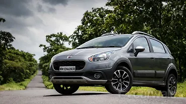 Fiat Urban Cross Price - Images, Colors & Reviews - CarWale