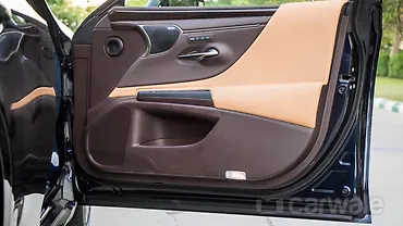 Lexus ES Images - Interior & Exterior Photo Gallery [100+ Images] - CarWale