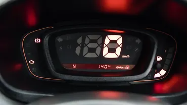 Kwid [2019] [2019-2019] Interior Image, Kwid [2019] [2019-2019] Photos ...
