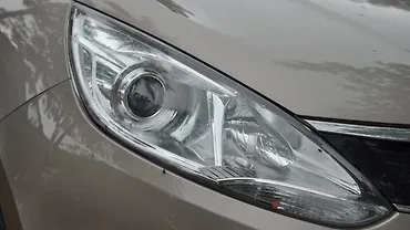 Zest Wheels-Tyres Image, Zest Photos in India - CarWale