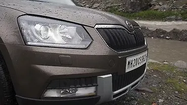 Yeti [2014-2015] Front View Image, Yeti [2014-2015] Photos in India ...