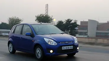 Figo [2012-2015] Wheels-Tyres Image, Figo [2012-2015] Photos in India ...