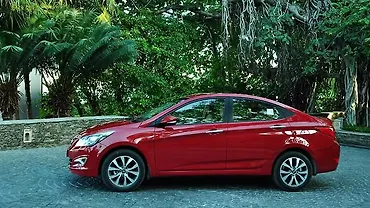 Fluidic Verna 4S [2015-2016] Dashboard Image, Fluidic Verna 4S [2015 ...