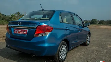 Amaze [2013-2016] Left Side View Image, Amaze [2013-2016] Photos in ...