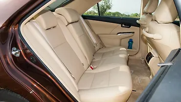 Camry [2015-2019] Boot Space Image, Camry [2015-2019] Photos in India ...