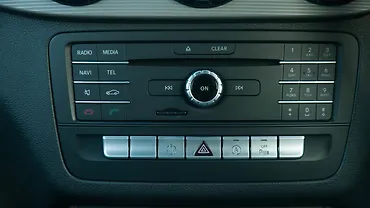 B-Class Music System Image, B-Class Photos in India - CarWale