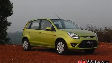 Figo [2012-2015] Engine Bay Image, Figo [2012-2015] Photos in India ...