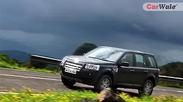 Freelander 2 Front View Image, Freelander 2 Photos in India - CarWale