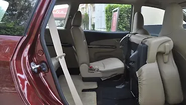 Honda Mobilio Images - Interior & Exterior Photo Gallery [50+ Images ...