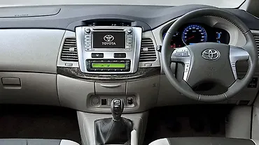 Innova [2015-2016] Interior Image, Innova [2015-2016] Photos in India ...
