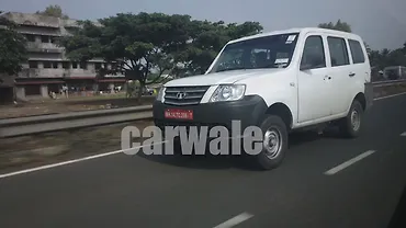 Tata Sumo Grande MK II [2009-2014] Price - Images, Colors & Reviews ...