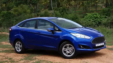 Fiesta Dashboard Image, Fiesta Photos in India - CarWale
