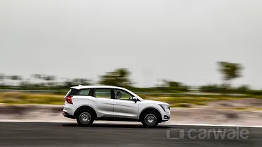 Mahindra XUV700 Images - Interior & Exterior Photo Gallery [150+ Images ...