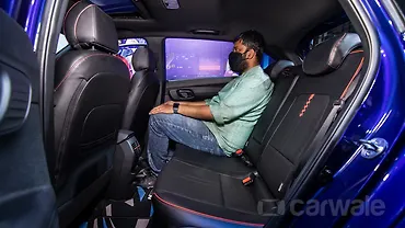 Hyundai i20 N Line Images - Interior & Exterior Photo Gallery [150 ...