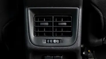 Baleno Rear Row Air Vent Image, Baleno Photos in India - CarWale