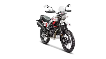 Hero Xpulse 200 4V Right Rear Three Quarter Image – BikeWale