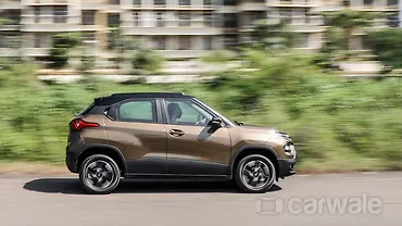 Punch Front View Image, Punch Photos in India - CarWale