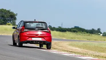 i20 Rear View Image, i20 Photos in India - CarWale