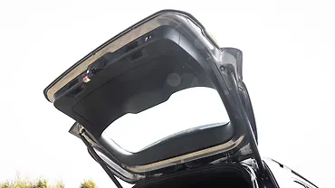 EQB Open Boot/Trunk Image, EQB Photos in India - CarWale