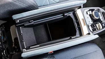 iX Front Centre Arm Rest Storage Image, iX Photos in India - CarWale