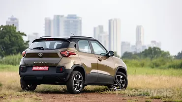 Punch Rear Logo Image, Punch Photos in India - CarWale