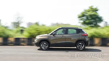 Punch Rear Logo Image, Punch Photos in India - CarWale