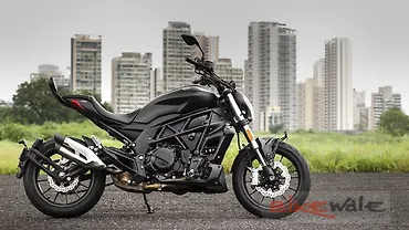 Benelli's Royal Enfield Super Meteor 650-rival 502C gets expensive ...