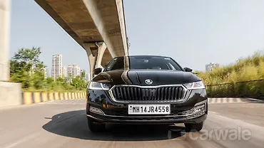 Skoda Octavia Images - Interior & Exterior Photo Gallery [150+ Images ...