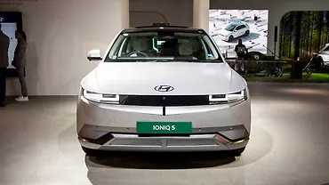 Ioniq 5 Front View Image, Ioniq 5 Photos in India - CarWale