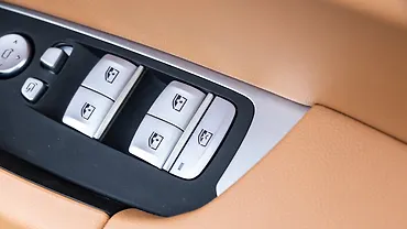 X3 Front Driver Power Window Switches Image, X3 Photos in India - CarWale