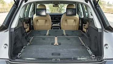 Q7 Exterior Image, Q7 Photos in India - CarWale