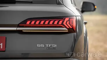 Q7 Bootspace Image, Q7 Photos in India - CarWale