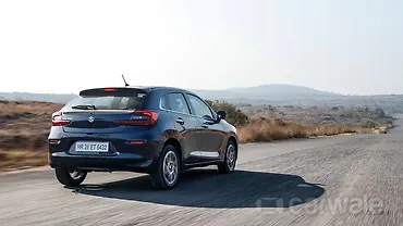 Baleno Rear Badge Image, Baleno Photos in India - CarWale